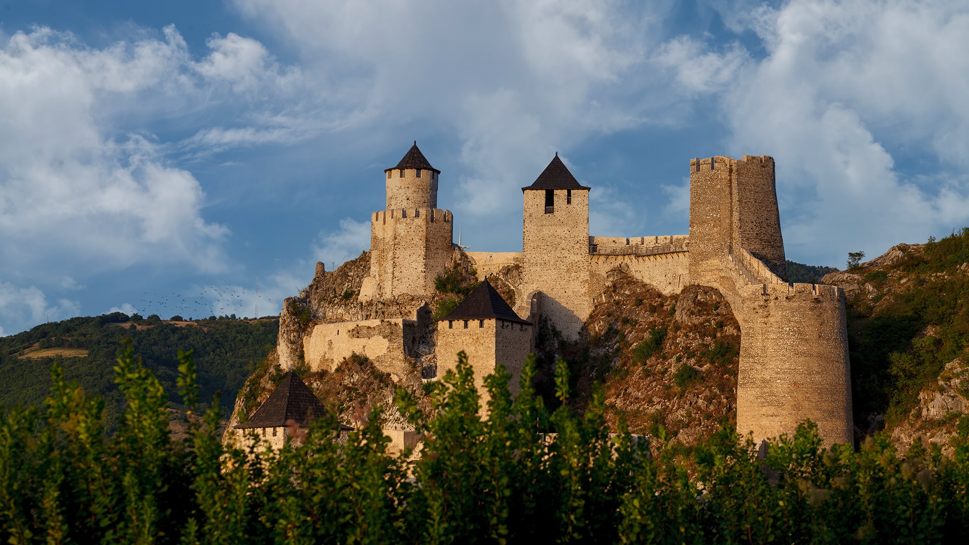 Тврђава Голубачки град - Turistička organizacija Golubac